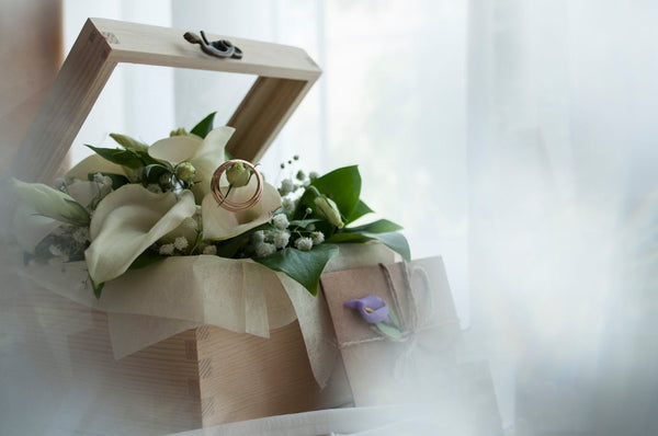 Personalized Wedding Gifts That Make Couples Feel Extra Special | Blog DYOW